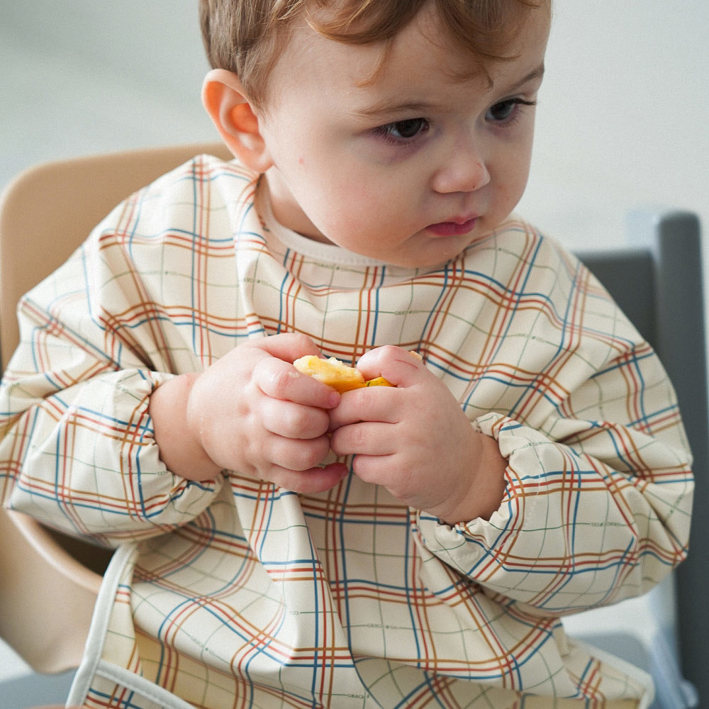 【Grech&Co】防水長袖圍兜 藍黃格 | 卡樂米 COLOR me