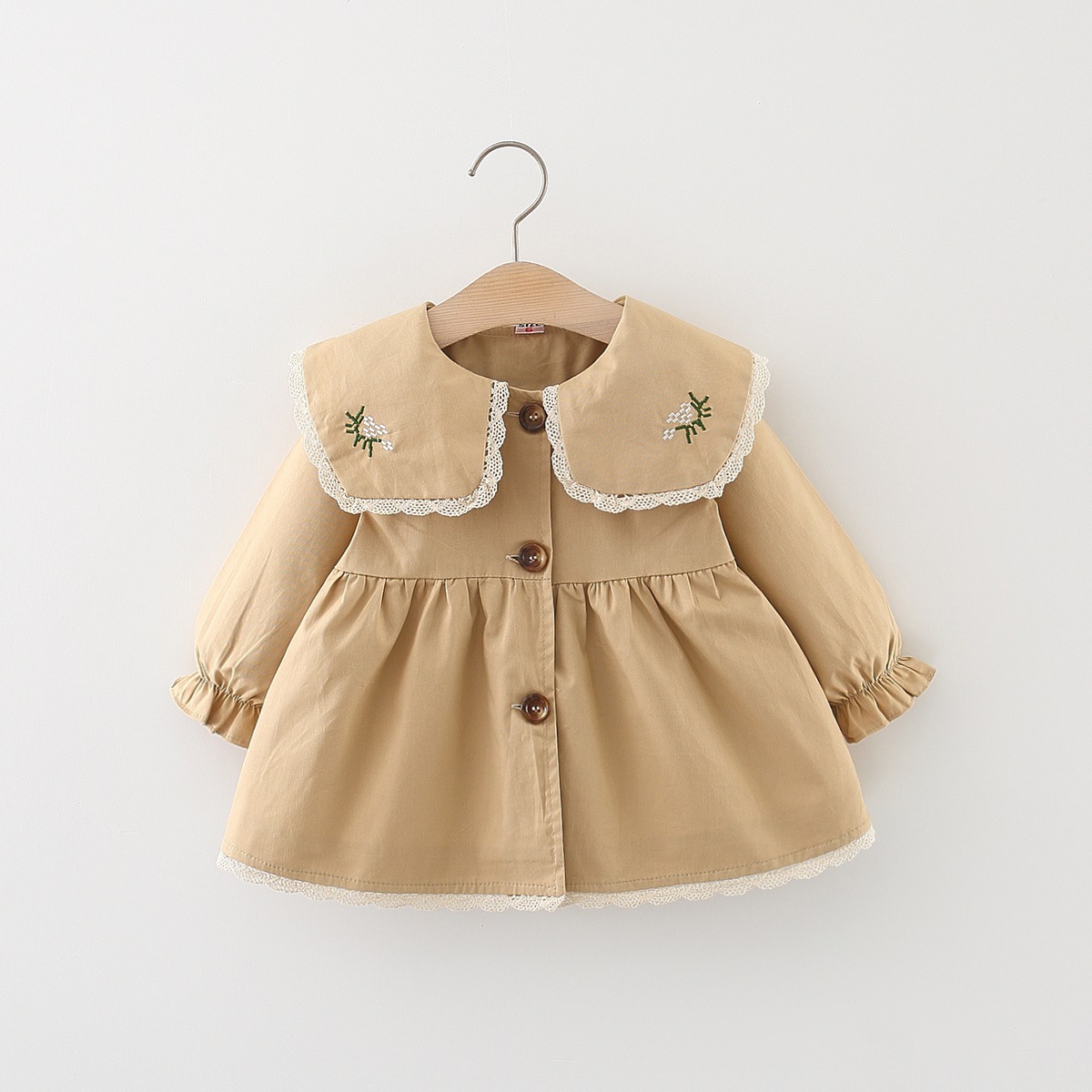 【BG184】日系蕾絲邊刺繡小花風衣式長袖外套(2色) | 日光手感ZGSG，精選童裝、居家服睡衣、流行服飾、時尚配件、居家實用小物等設計好物。