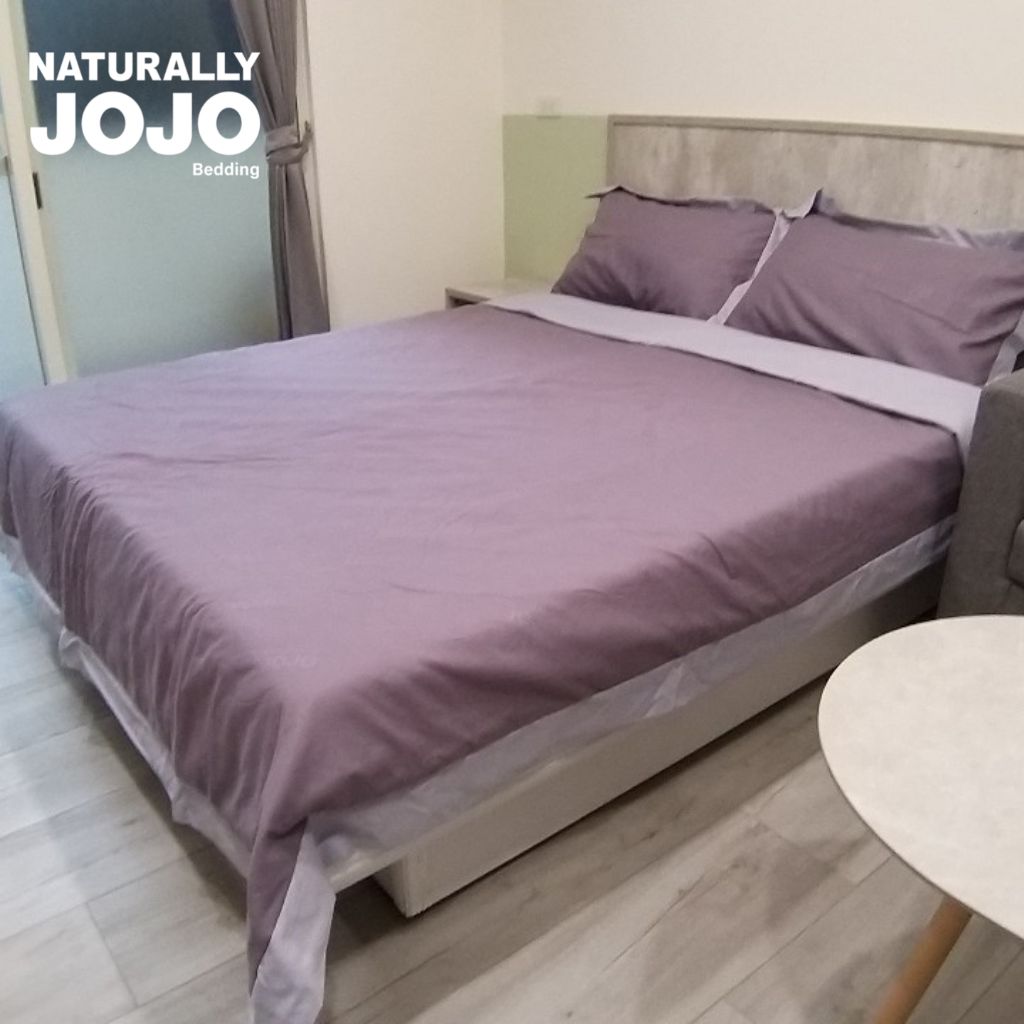 JOJO雙色字樣舒柔棉床包舖棉兩用被組-復古紫 | NATRUALLY JOJO BEDDING 精品寢飾床墊