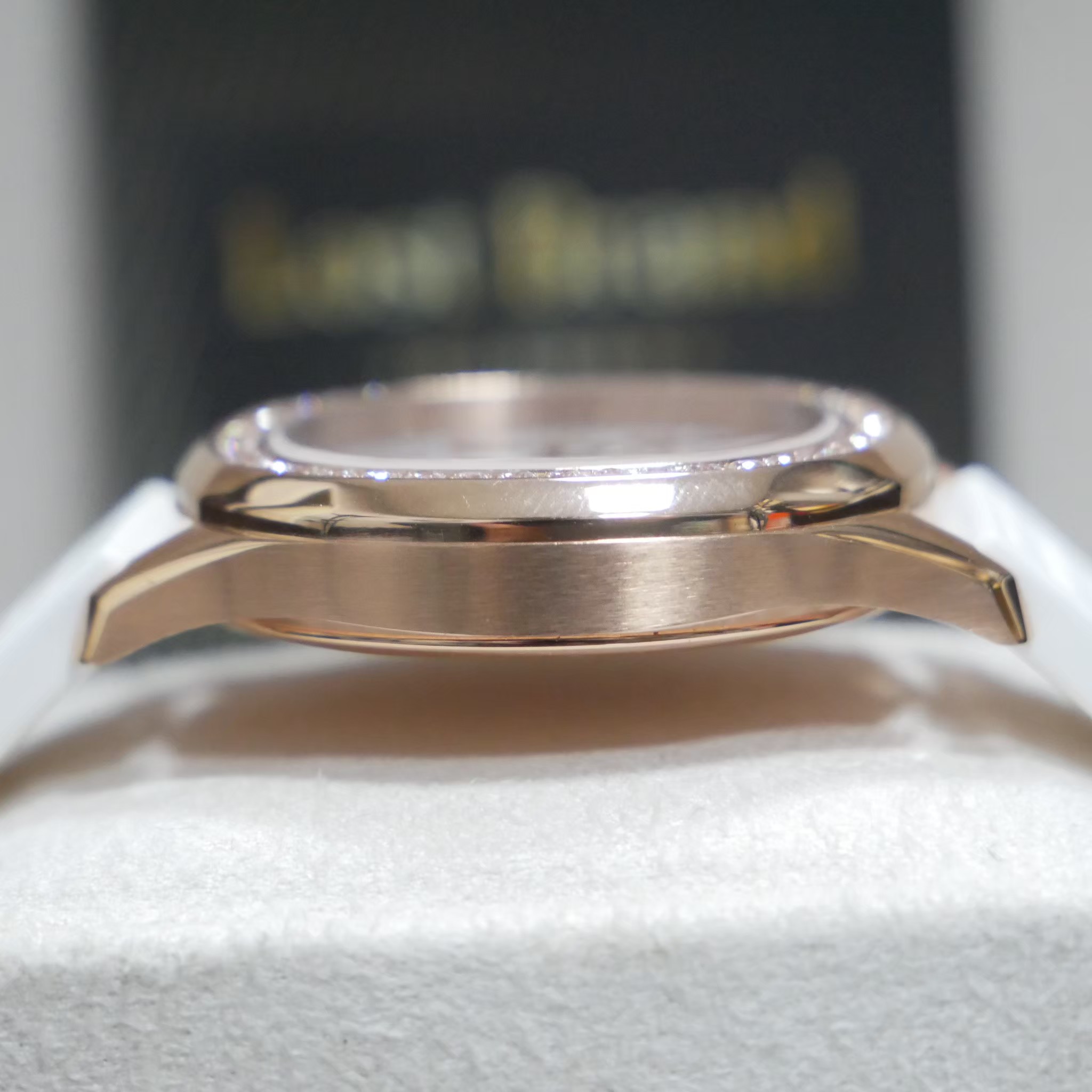 Patek Philippe 百達翡麗 PP錶 滿鑽女錶 AQUANAUT 5068R-010 | 品牌迷失【復刻名錶匯】